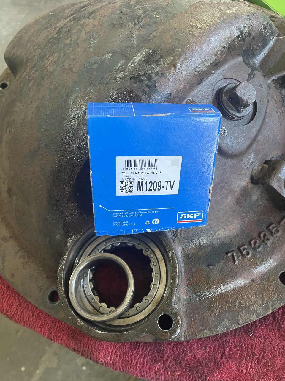 Eaton front drive axle pass through shaft bearing | TruckersReport.com ...