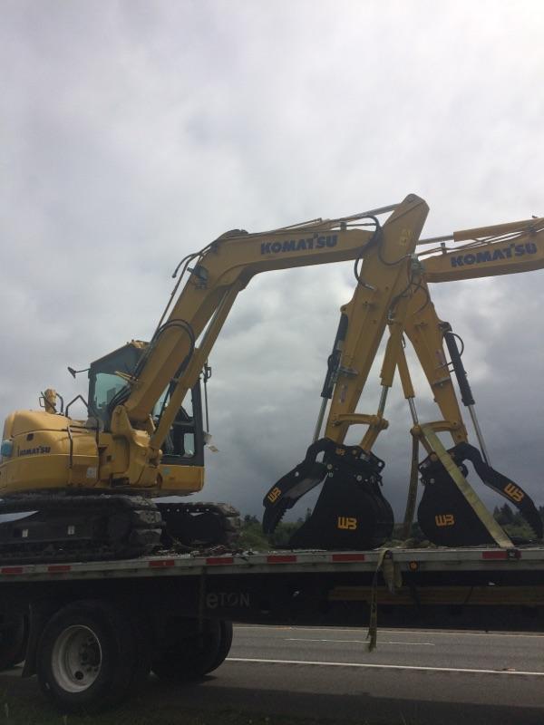 Another excavator hits bridge | TruckersReport.com Trucking Forum | #1 ...